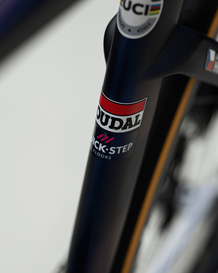 Jan Hirt | Specialized S-Works Tarmac SL7 | MatchWornShirt